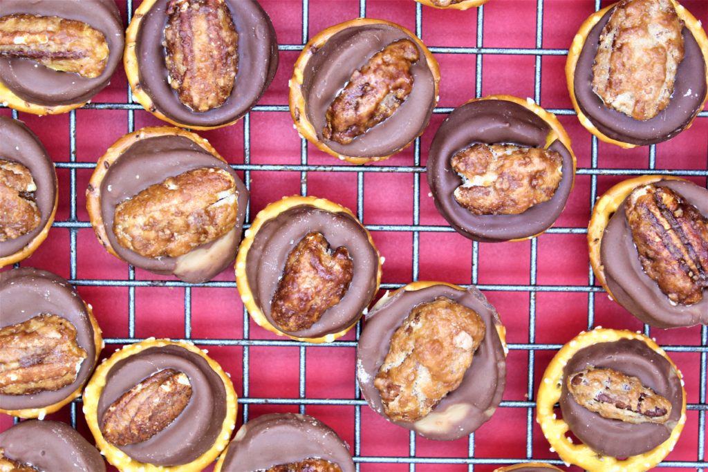 Pretzel Turtles - Doug Bakes